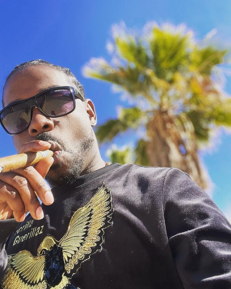 Lord Daze creates the perfect balance between art and love with ‘Fifty ...